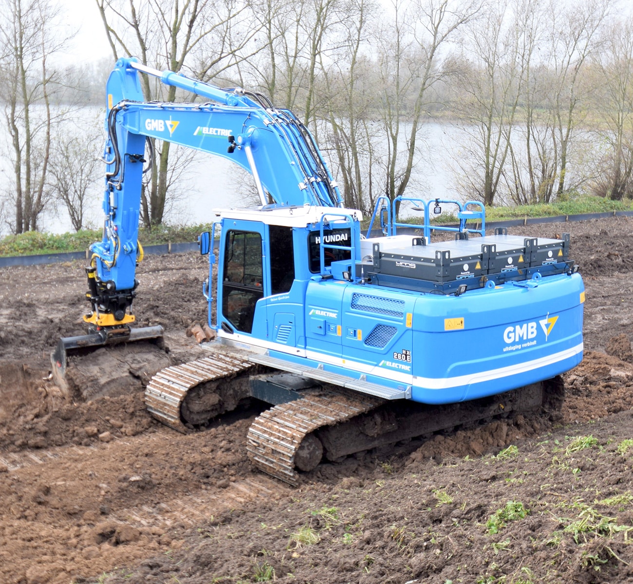 GMB deploys electric Hyundai built by UMS and Van der Spek